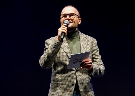 Un cunoscut om de radio din Oradea, trimis in judecata pentru ca...